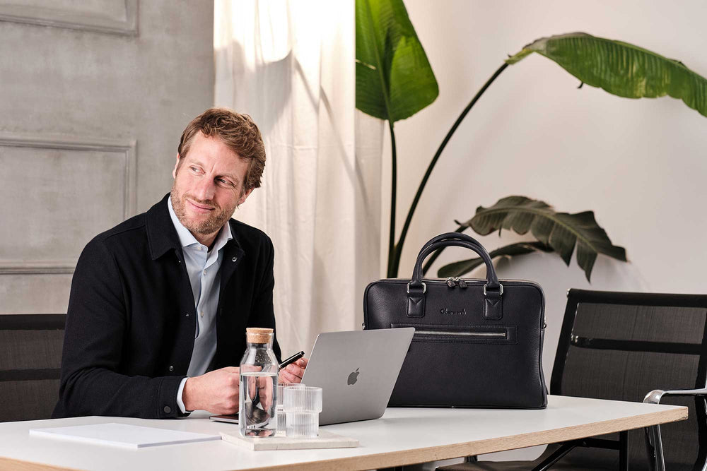 Leather laptop bags | Handmade by masters of their trade | Oberwerth ...